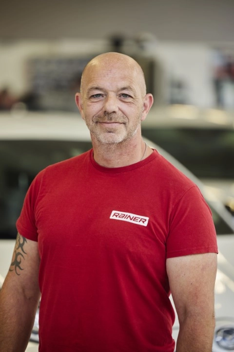 Sie suchen einen bestimmten Mitarbeiter bei Rainer? Hier finden Sie ...